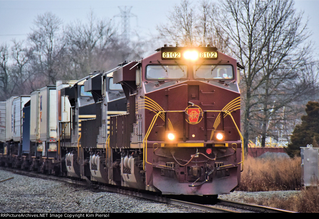 NS 8102 20E PRR Heritage